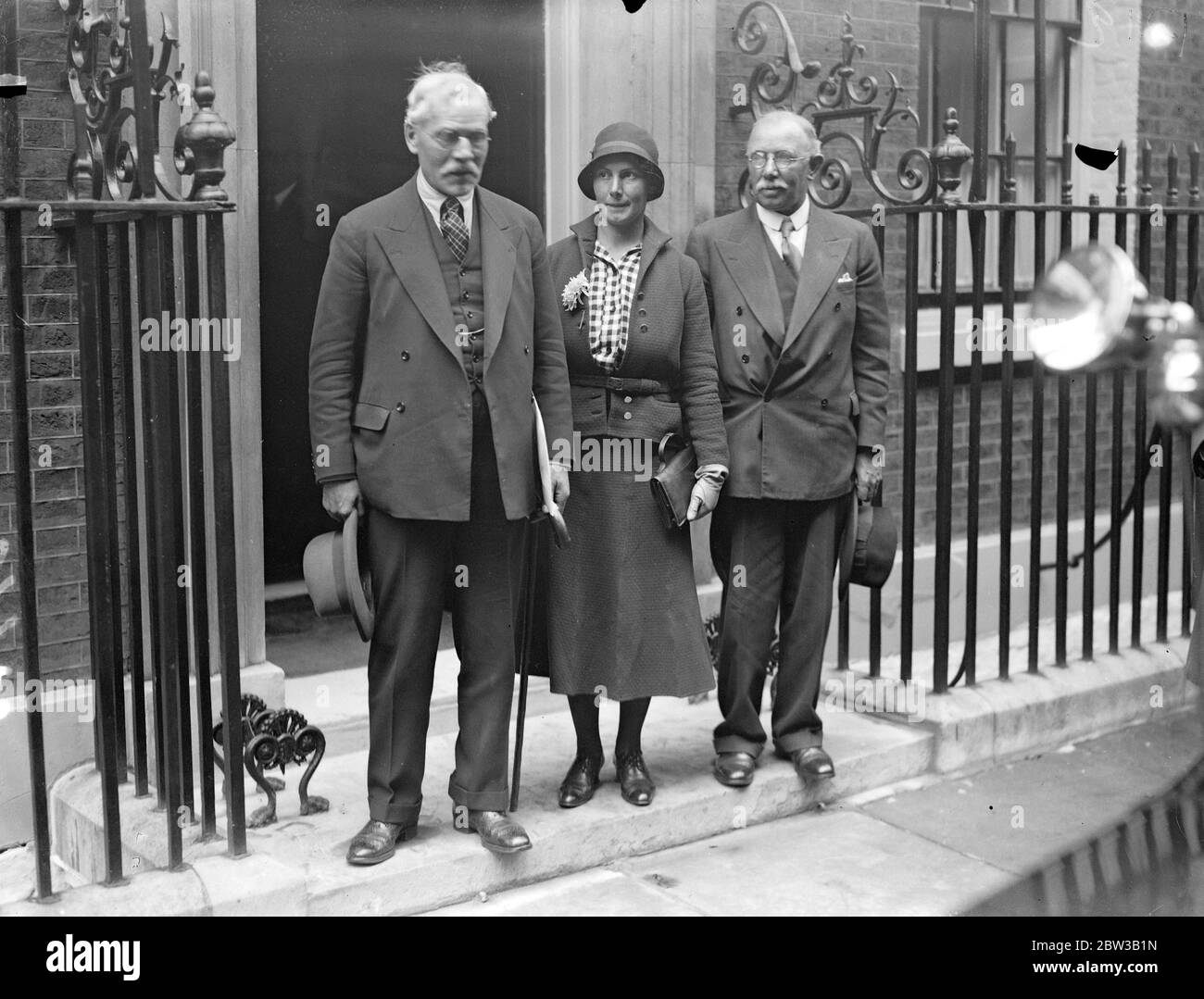 Ramsay macdonald prime minister hi-res stock photography and images - Alamy