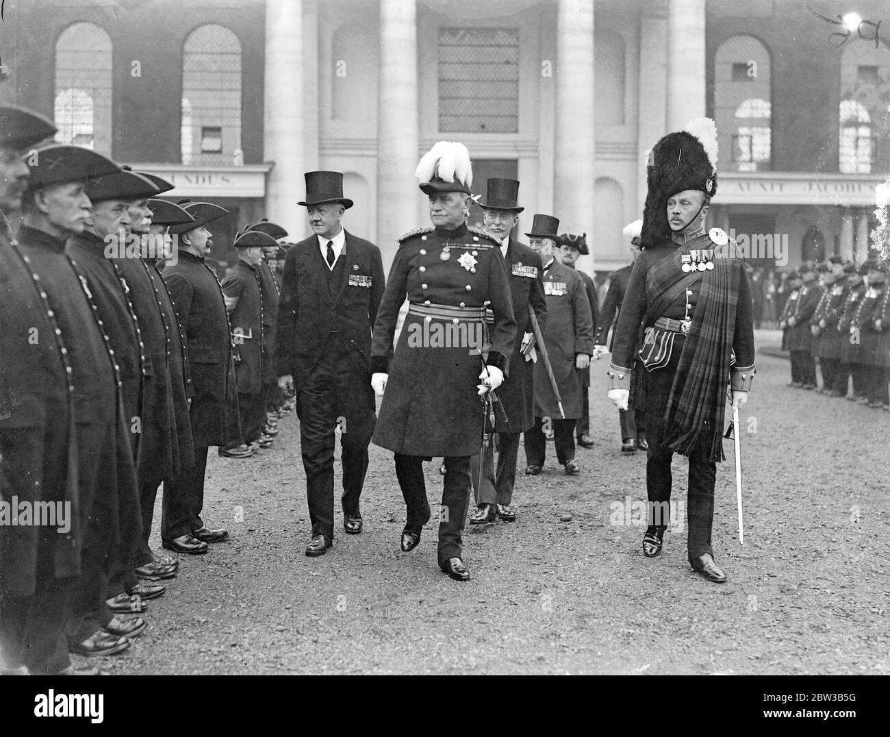 Black legionnaires hi-res stock photography and images - Alamy