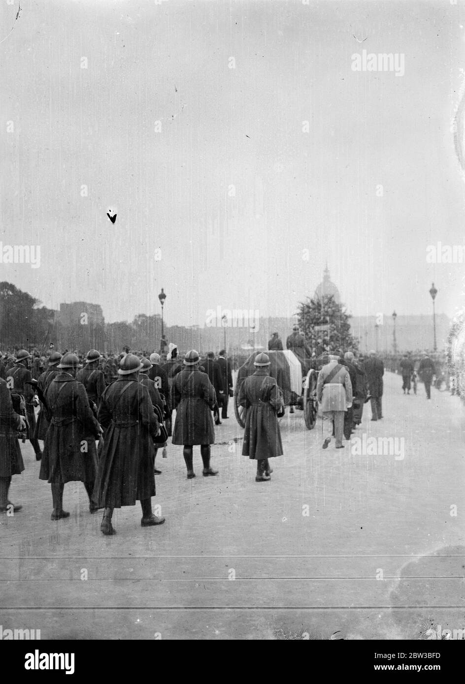 The funeral cortege for Louis Barthou on its way to the Foreign Office ...