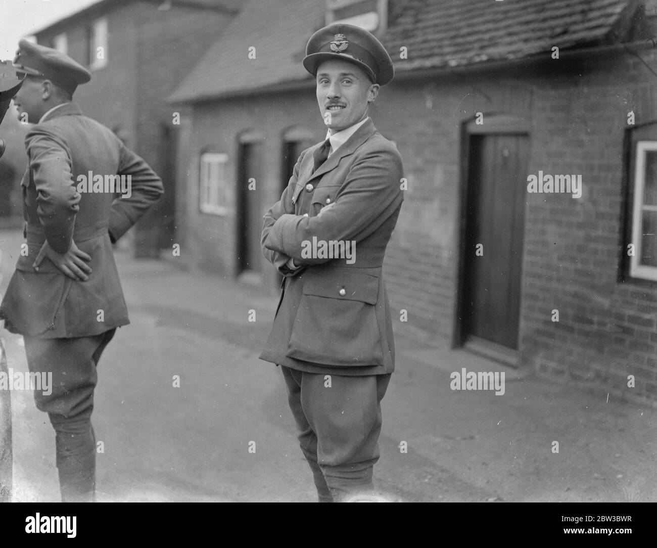 Raf officer 1930s hi-res stock photography and images - Alamy