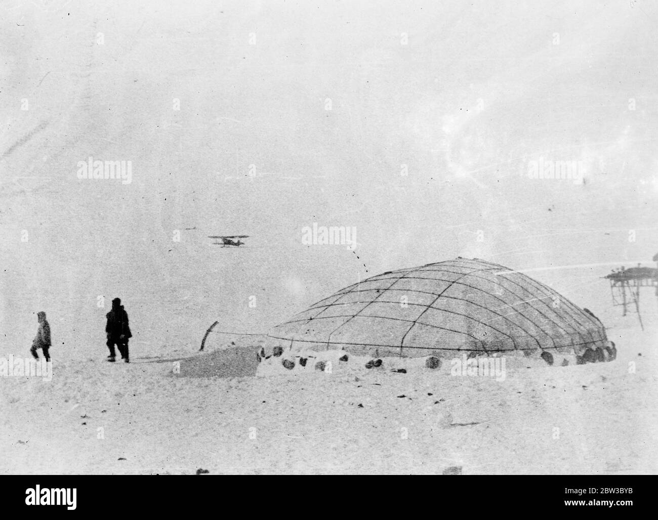 Northern russian expedition Black and White Stock Photos & Images - Alamy