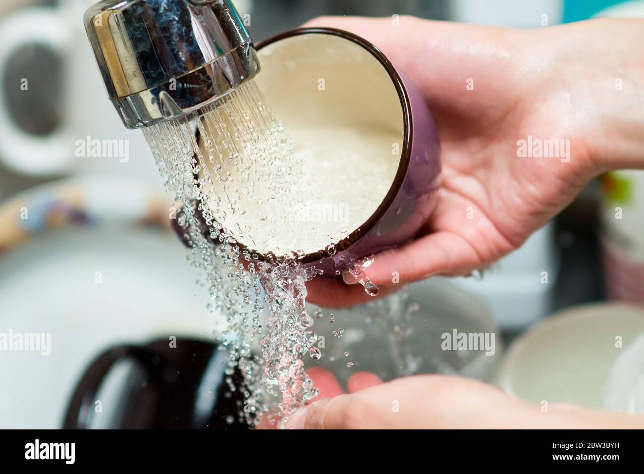 Spoon under water hi-res stock photography and images - Alamy