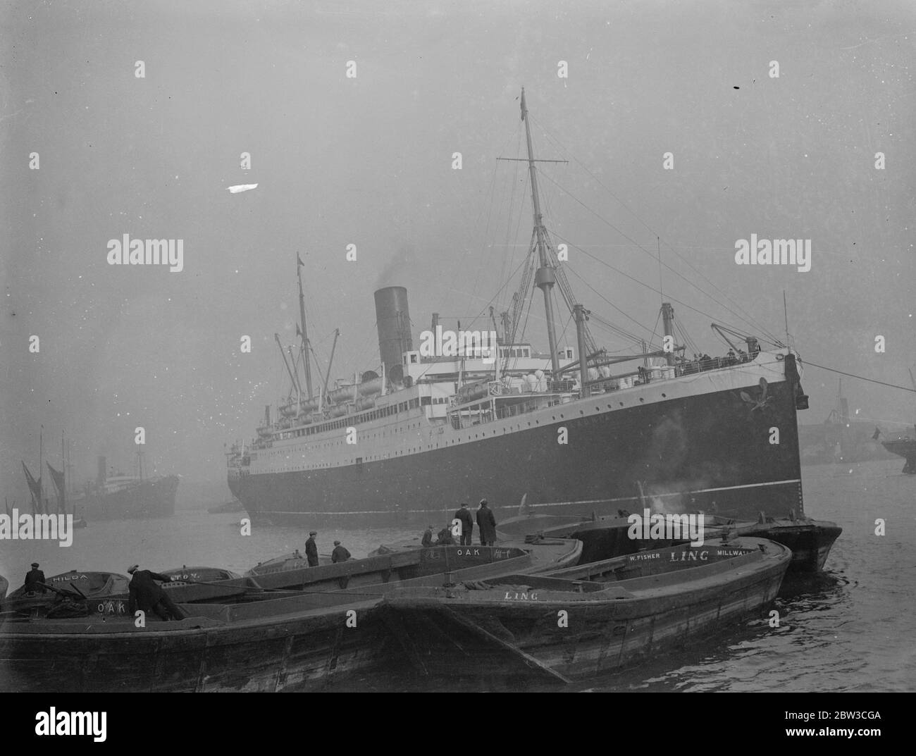 Rms alaunia Black and White Stock Photos & Images - Alamy