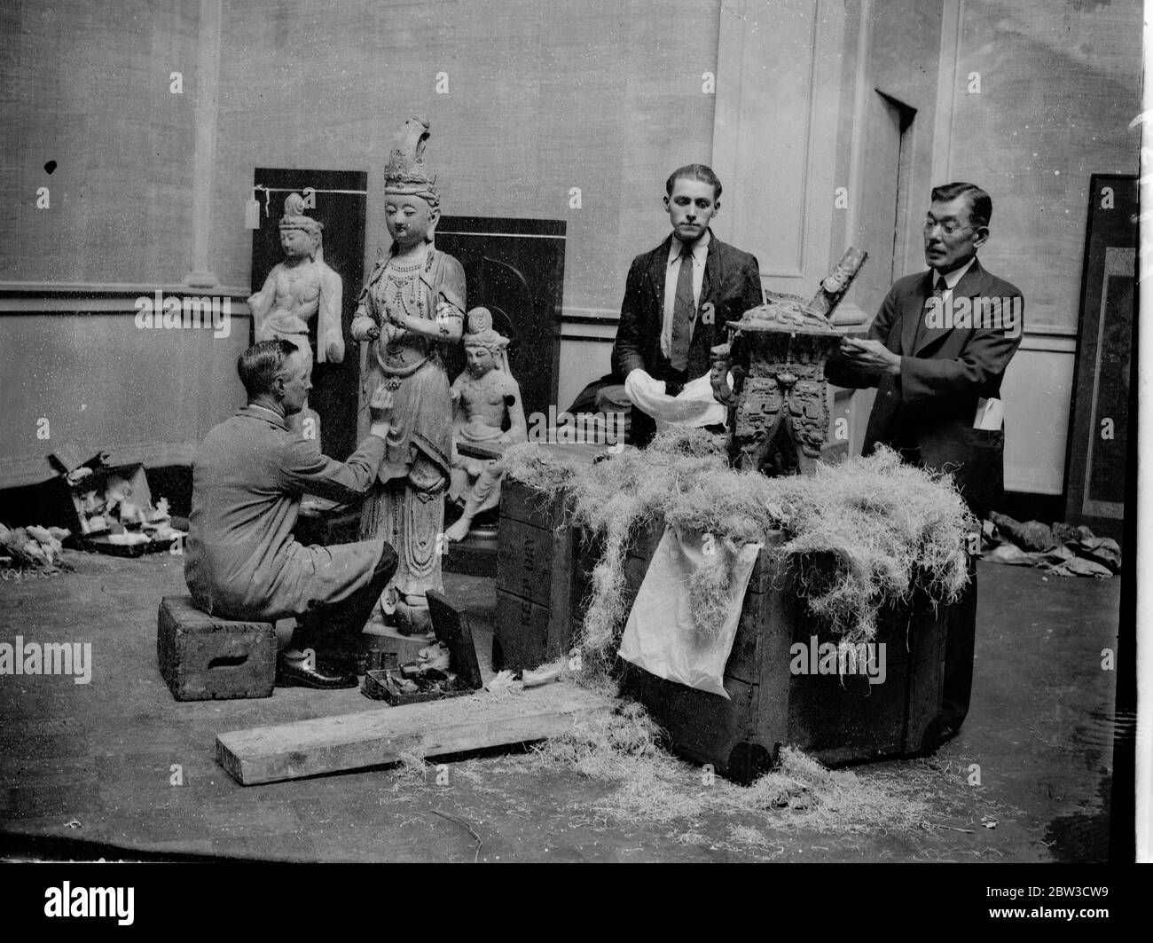 Chinese exhibits Black and White Stock Photos & Images - Alamy