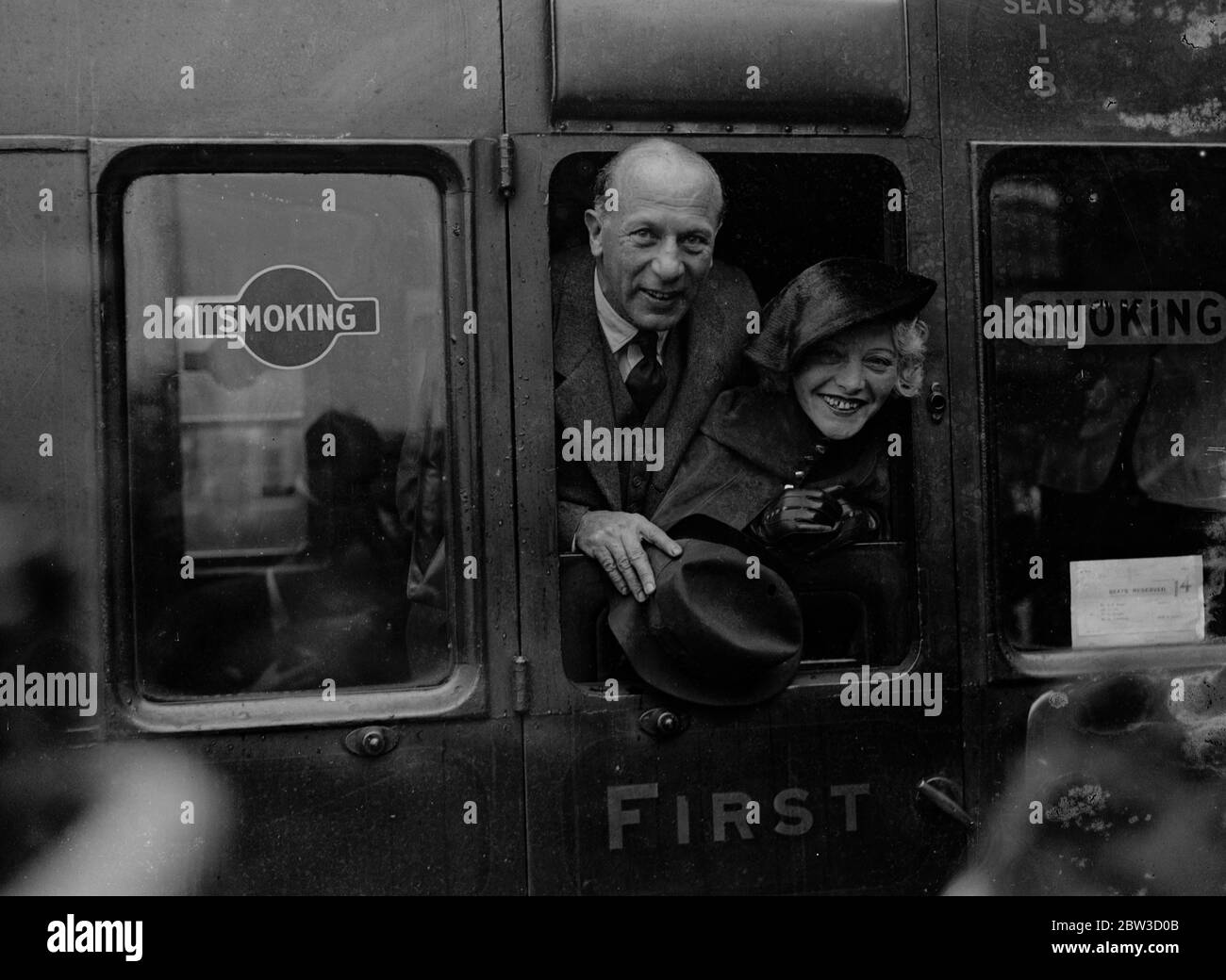 Jack Waller off to America . Jack Waller and his wife at Waterloo . Mrs ...