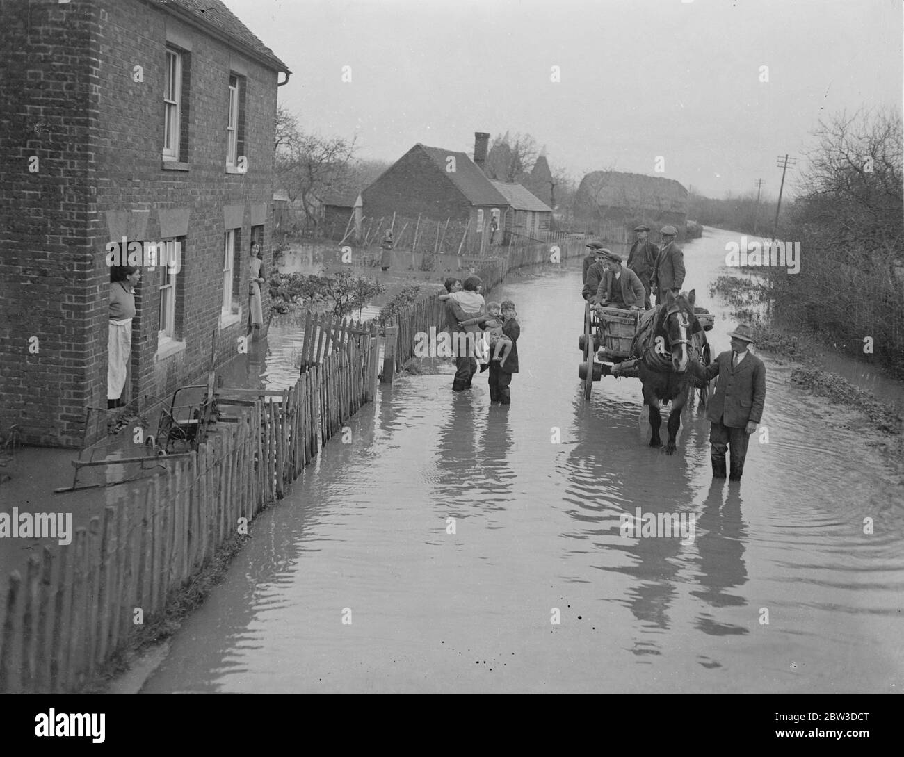 Villagers England High Resolution Stock Photography and Images - Alamy