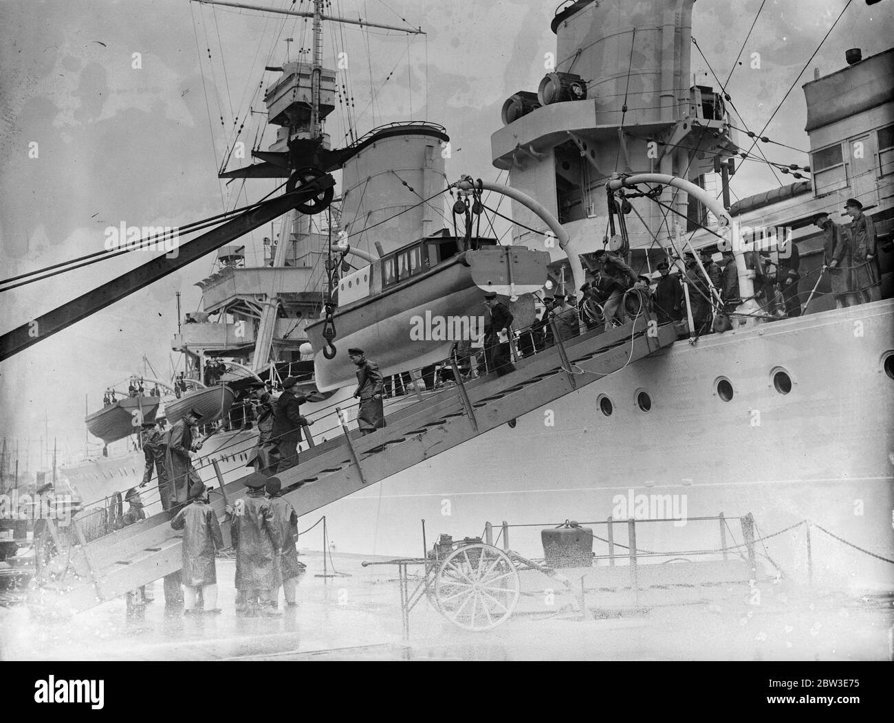 Mediterranean cruise ships Black and White Stock Photos & Images - Alamy