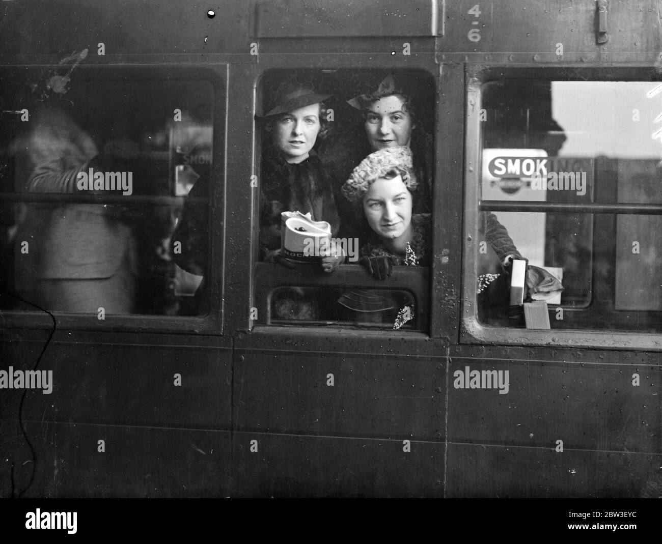 British women 's tennis team leaves for South Africa . Miss Frede James ...