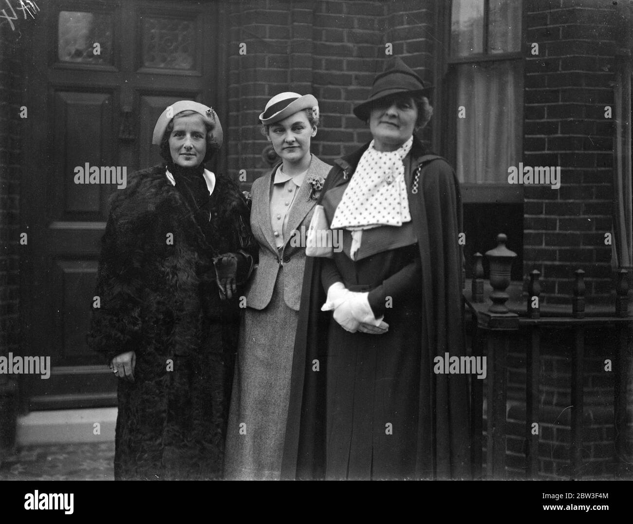 The wedding of Miss Mary Casson , actress daughter of Dame Sybil ...