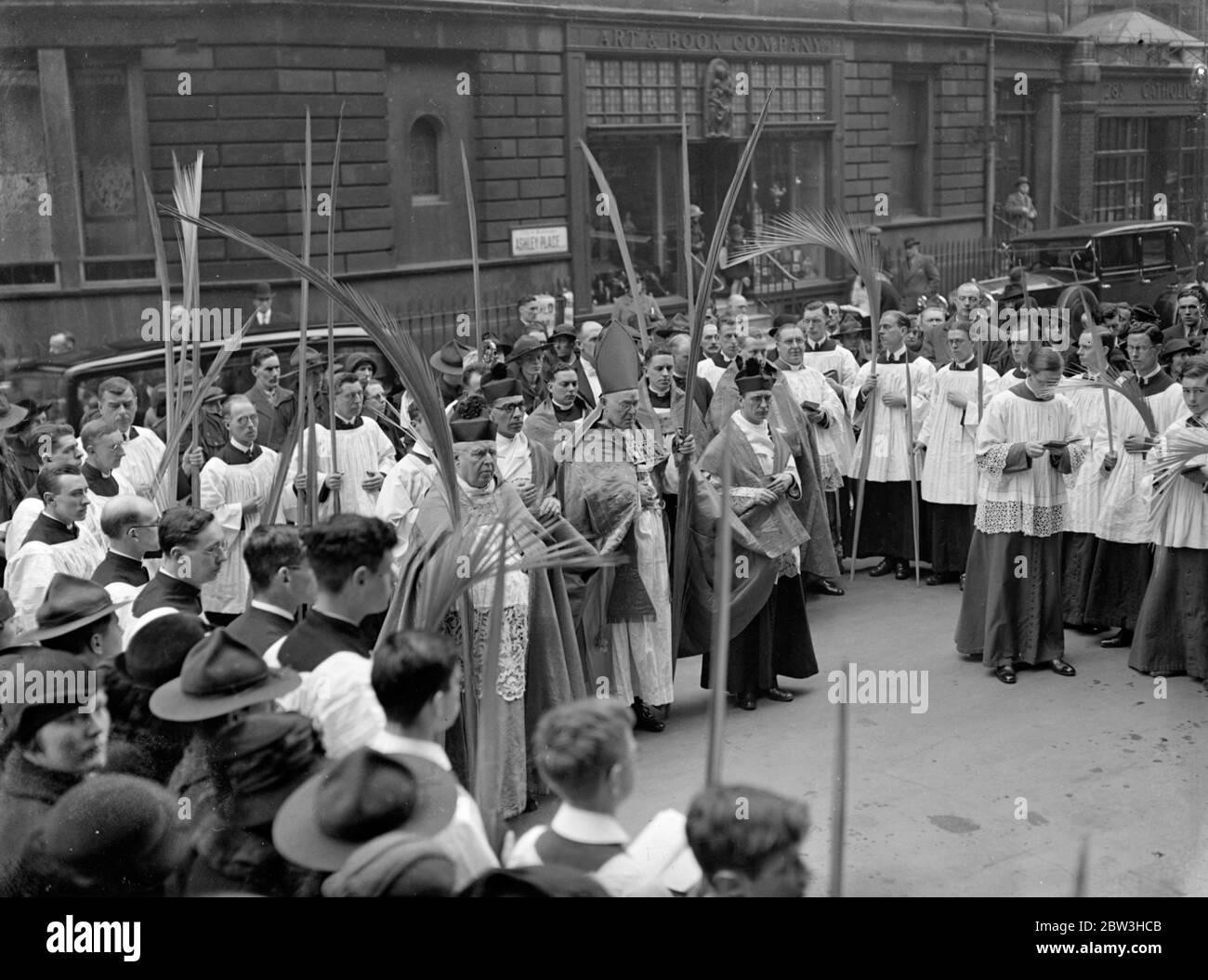 Archbishop of Westminster blesses the palms . Archbishop Hinsley ...