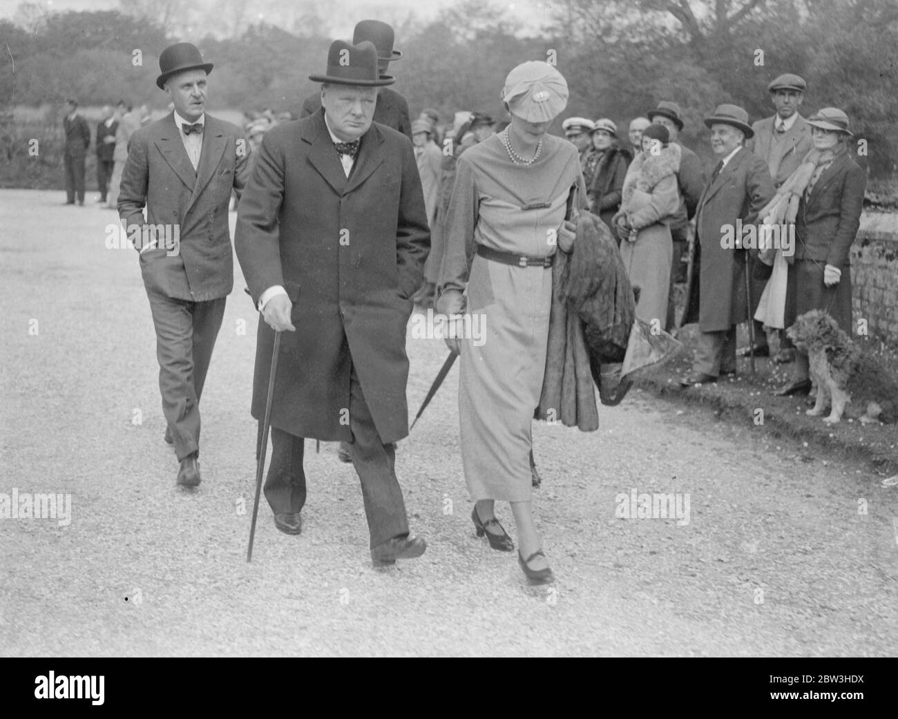 Funeral of ' Lawrence of Arabia ' at Moreton, Dorset village church ...
