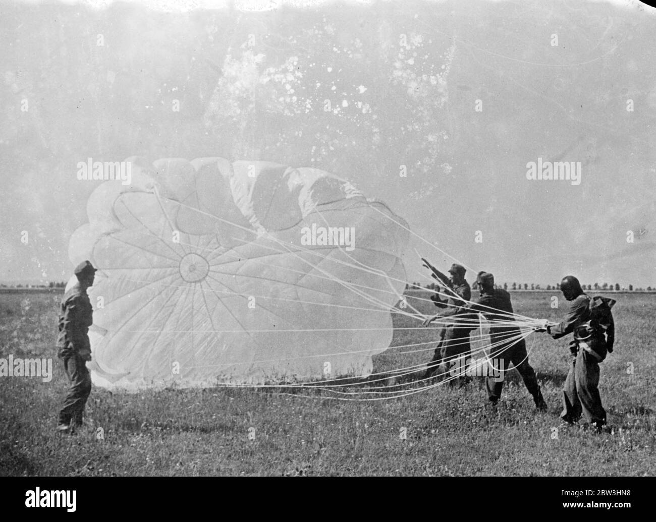 Austrian army hi-res stock photography and images - Alamy