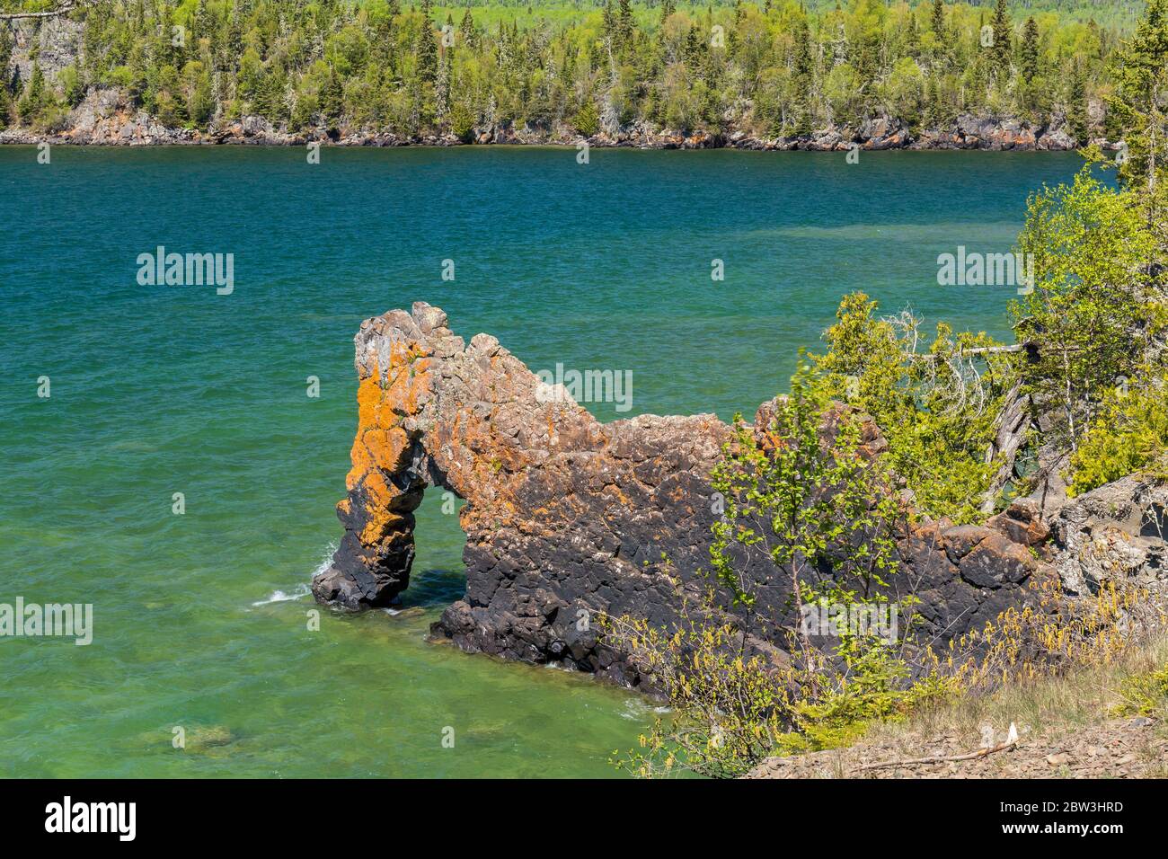 A Rock Arch Formation On Lake Superior Stock Photo - Alamy