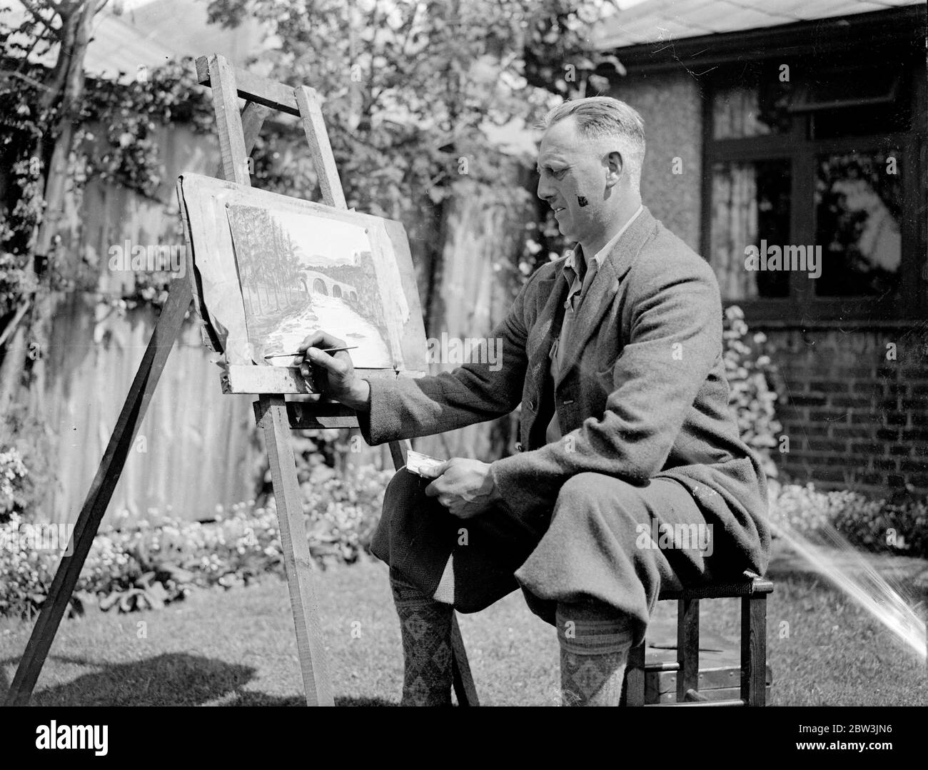 Policeman artist retires after 25 years . Now he can paint as much as ...