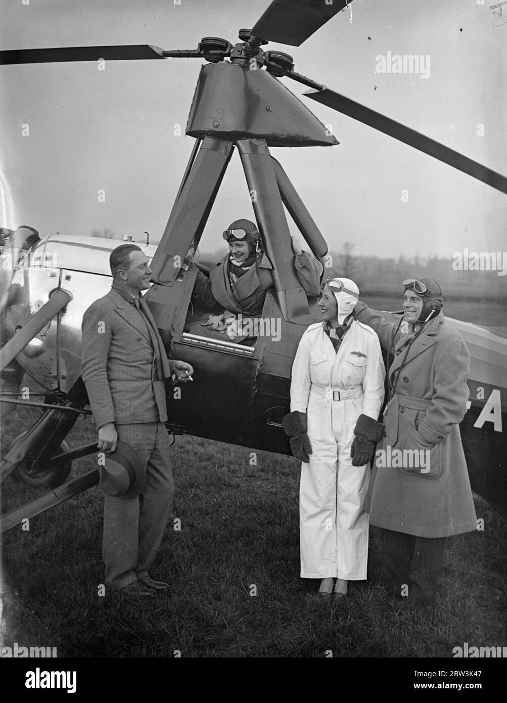 Autogyro 1930s hi-res stock photography and images - Alamy