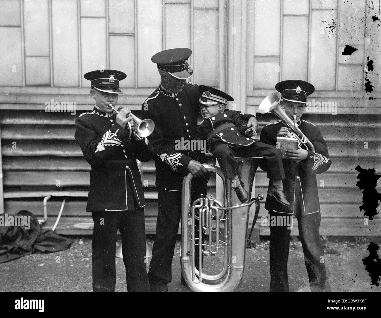 Grandfather and grandson compete in National Band contest at Crystal ...