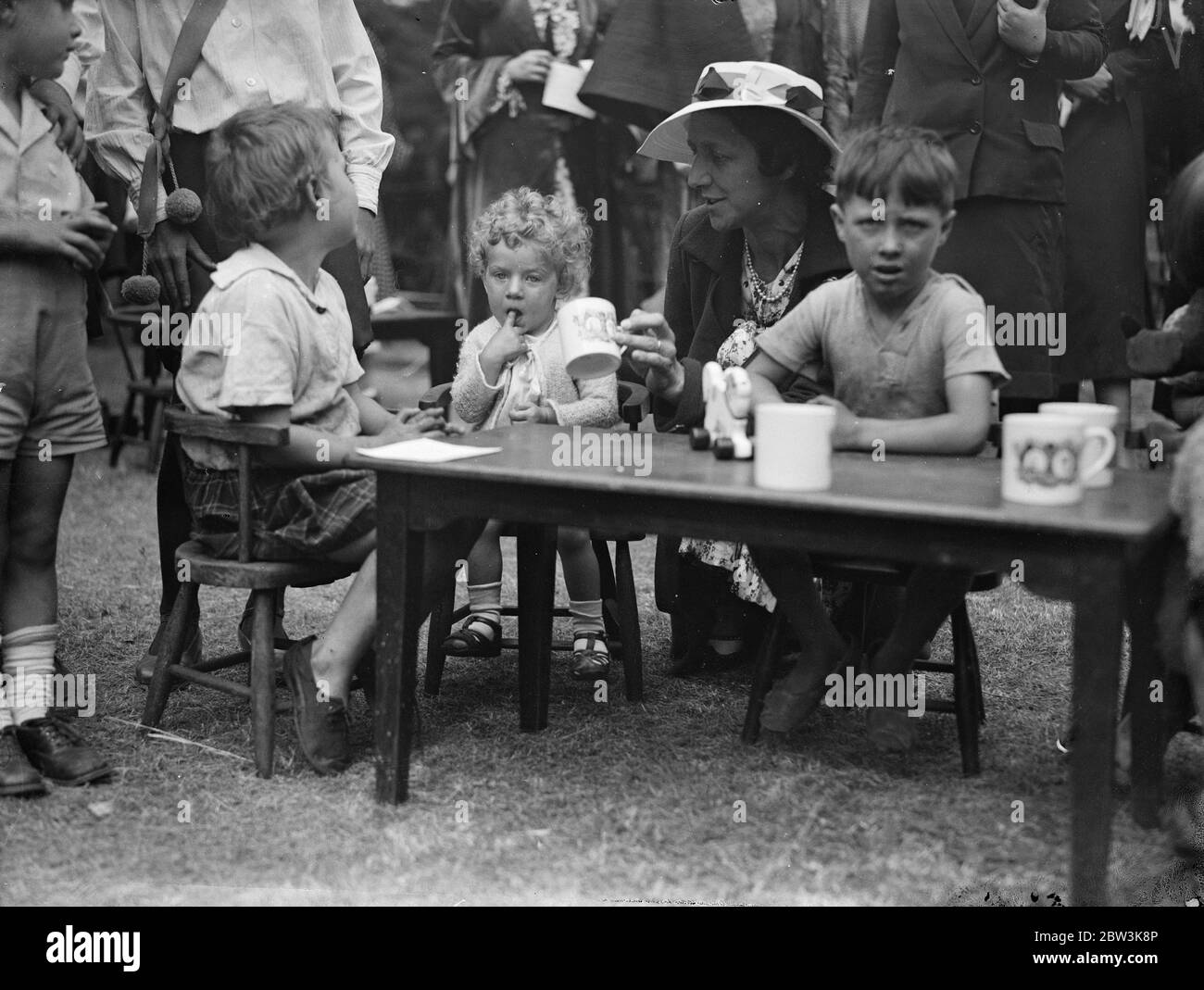 The first nursery shelter opened in Battersea Park . Sir Bruce Porter ...