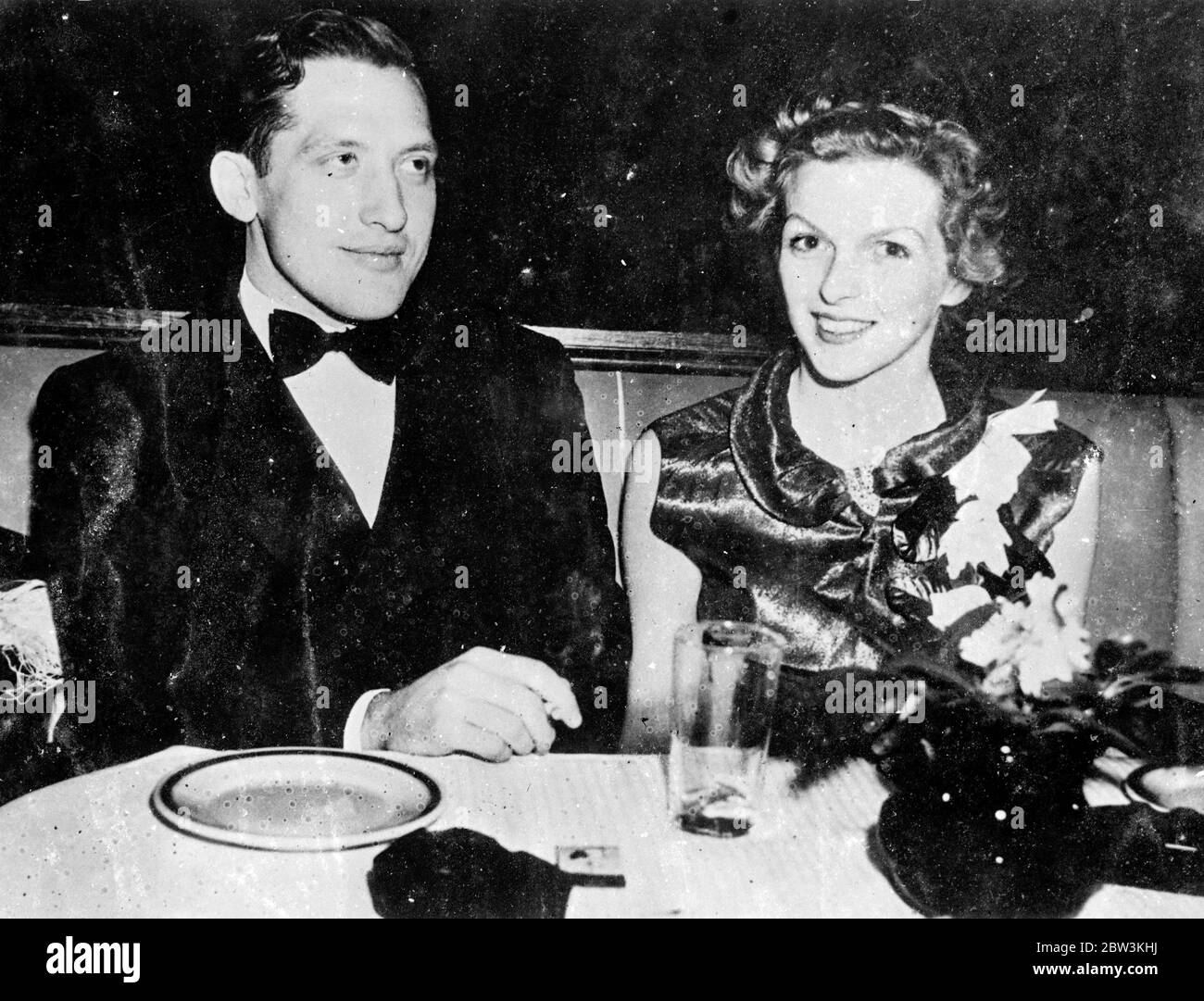 18 year old actress hi-res stock photography and images - Alamy