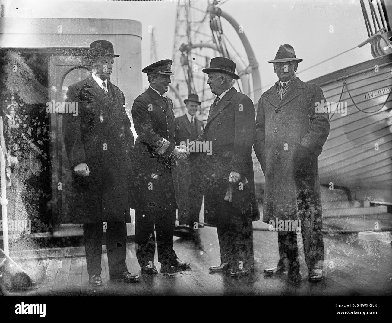 Evans of the Broke hoists flag as commander in Chief at Chatham . Vice ...