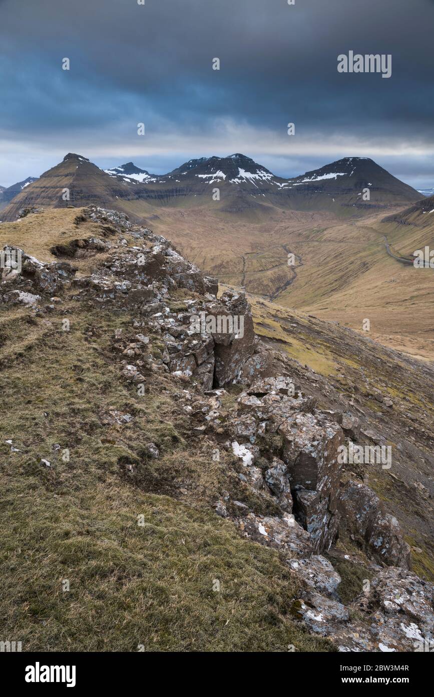 Classic Faroe Islands scenery with towering cliffs, Islands, mountains ...