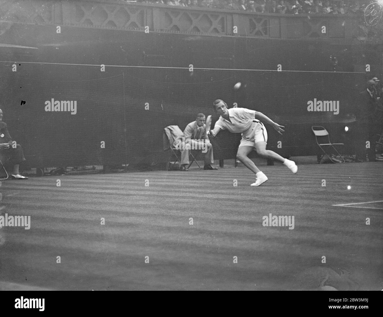 Britain scores first victory in Wightman Cup . Miss Stammers defeats ...