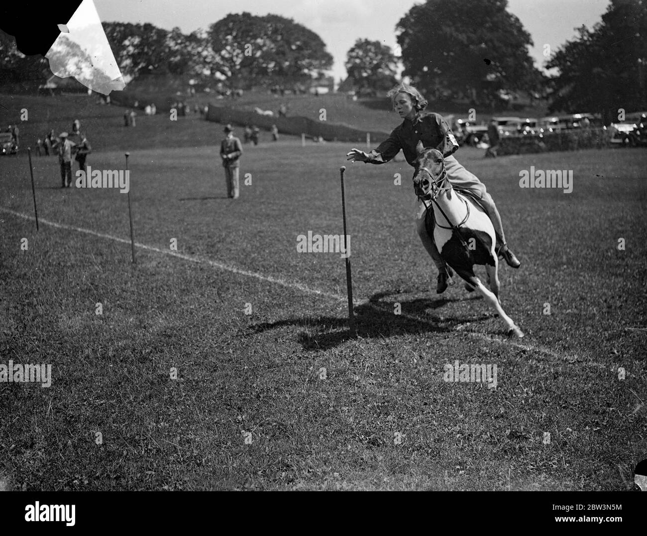 Horse relay races hi-res stock photography and images - Alamy
