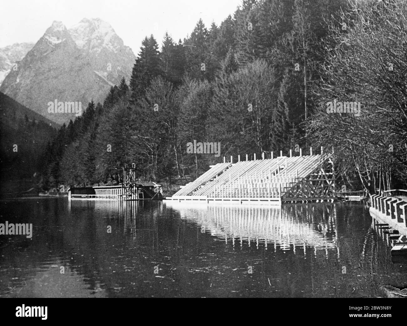 Olympic ice hockey Black and White Stock Photos & Images - Alamy