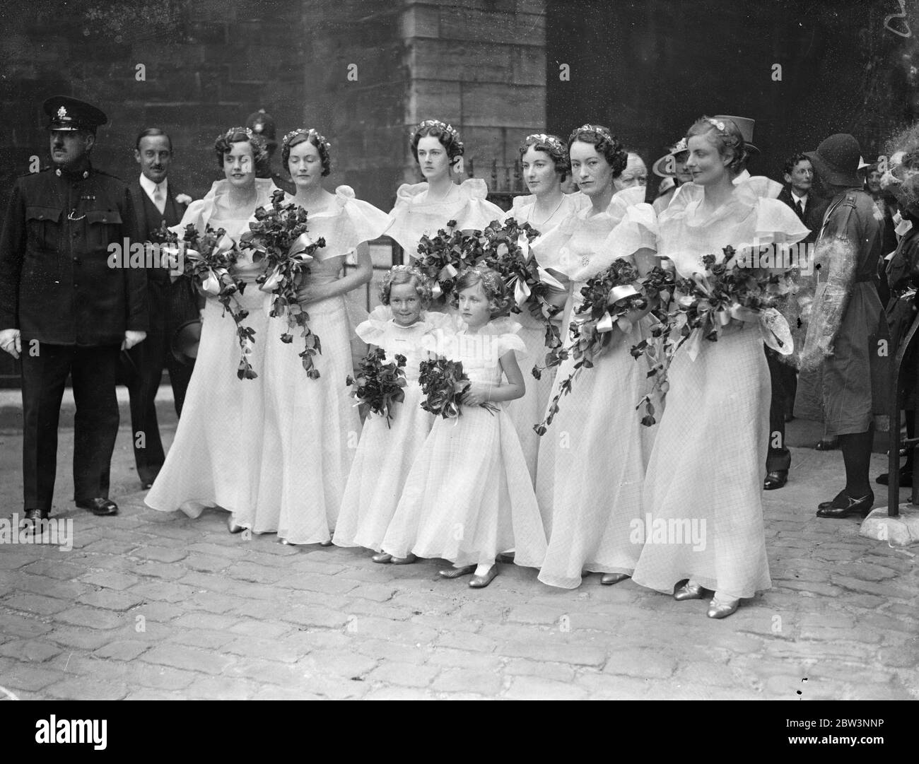 Daughter of Admiral Sir Roger Keyes married in restored Henry VII ...