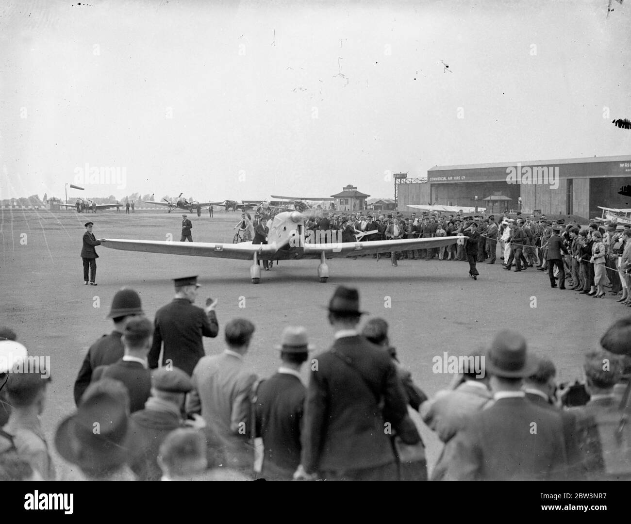 Amy Mollison lands at Croydon - record shattered . Mrs Mollison 's ...