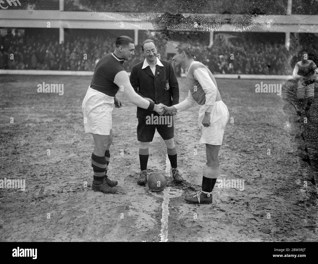 Austria Football CLub meet West Ham United football club . Austri F C ...