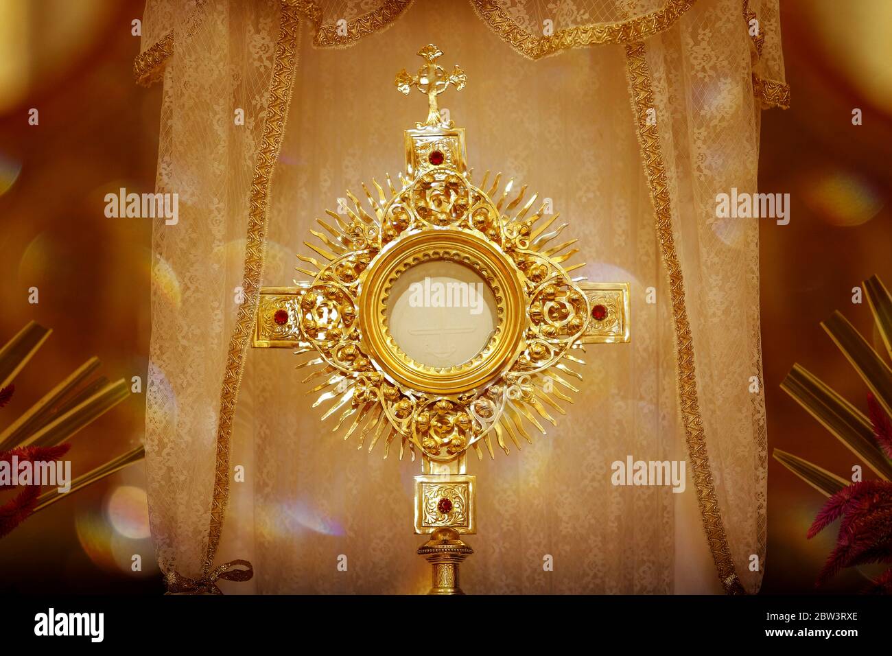 Ostensory for worship at a Catholic church ceremony - Adoration to the ...