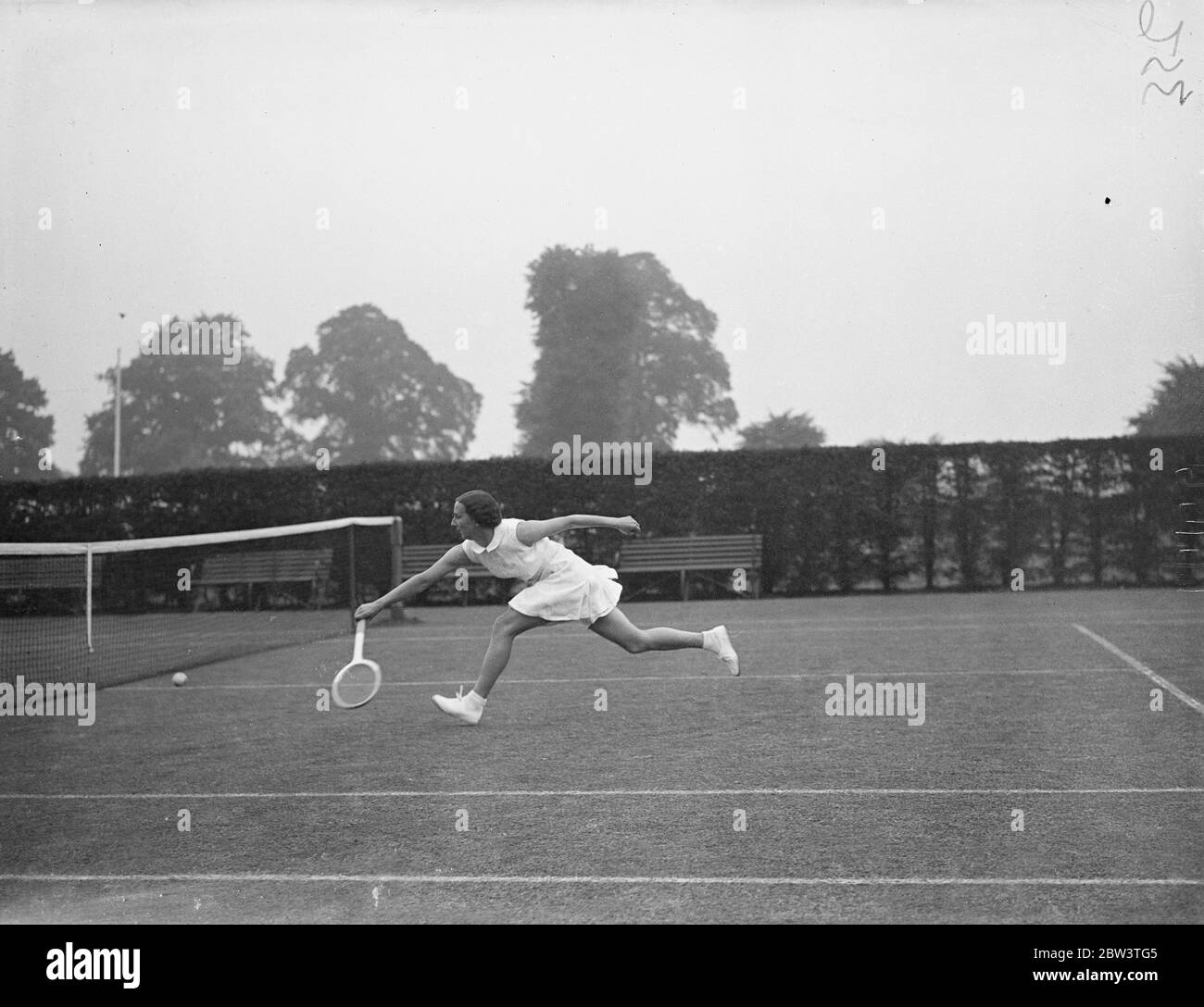 Dorothy Round practises at Wimbledon for opening of Tournament . Well ...