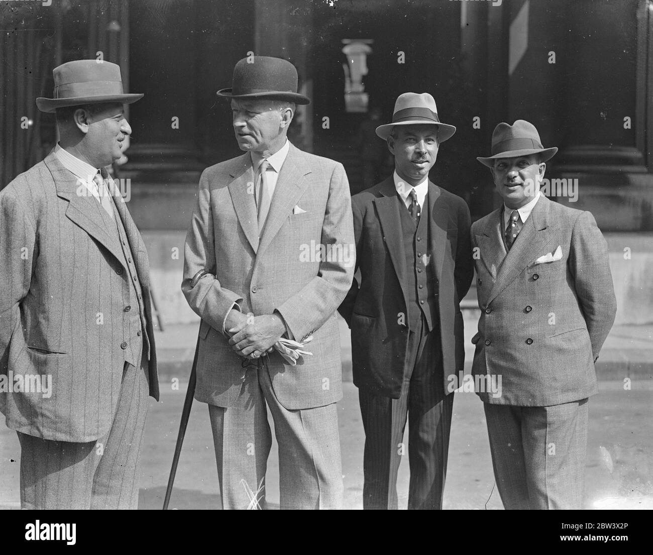 Egyptian traffic police Black and White Stock Photos & Images - Alamy