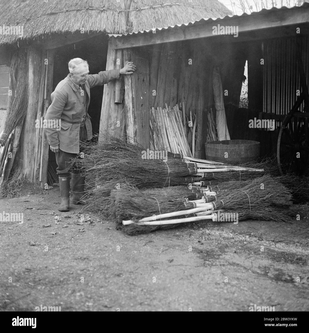 Besom making hi-res stock photography and images - Alamy