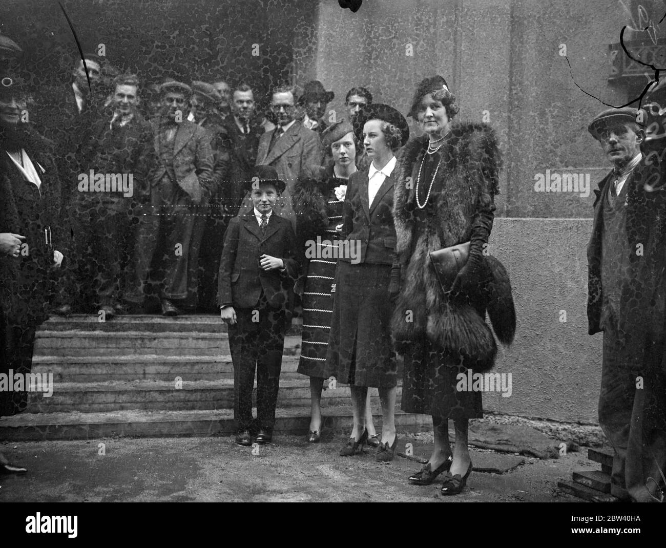 Queen's train bearers at Abbey Coronation rehearsal. Peeresses took ...