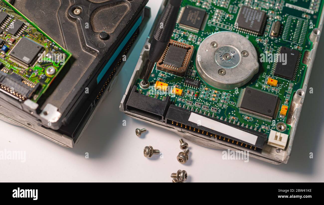 Stack old hard disk drive hi-res stock photography and images - Alamy