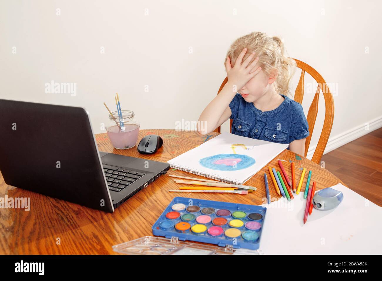 Virtual art class hi-res stock photography and images - Alamy