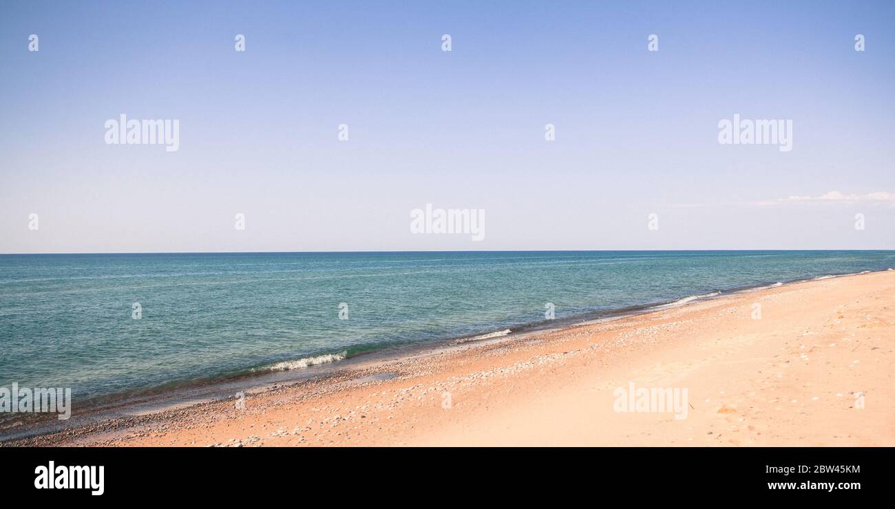 Water washing up on beach hi-res stock photography and images - Alamy