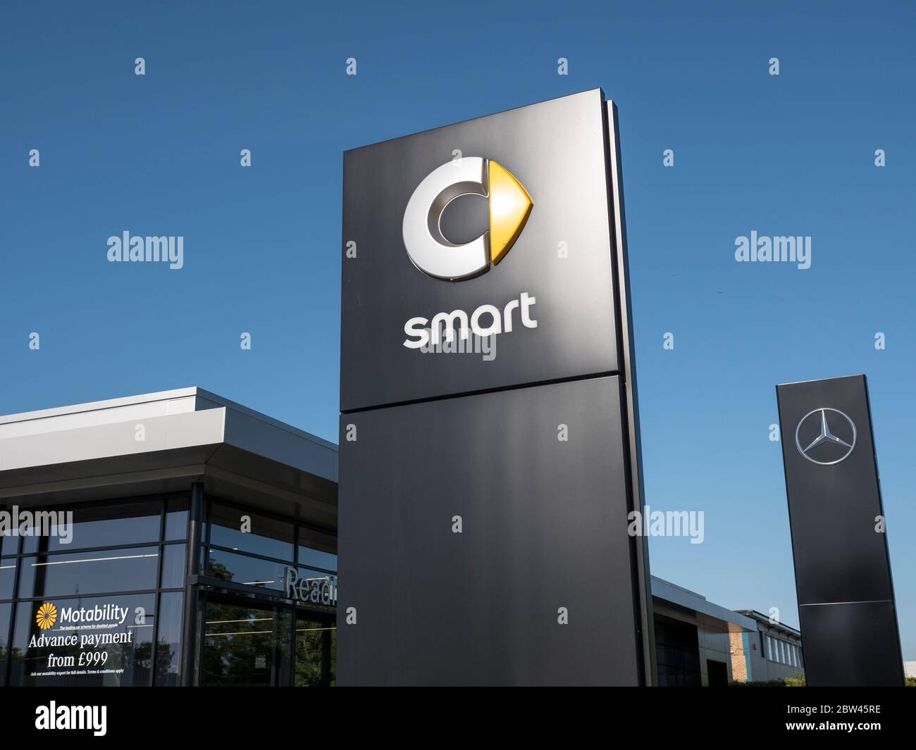 Smart Car Logo, Car Showroom, Reading, Berkshire, England, UK, GB Stock ...