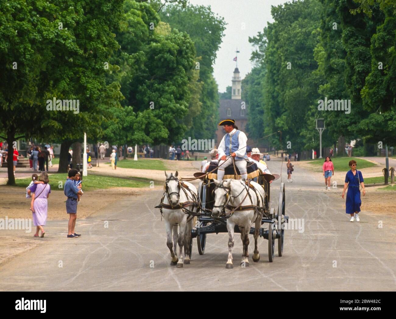 Horse drawn carriage 18th century hi-res stock photography and images ...