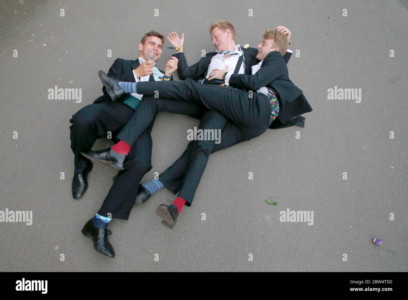 Drunk students at the 2019 Cambridge University May Ball Stock Photo ...