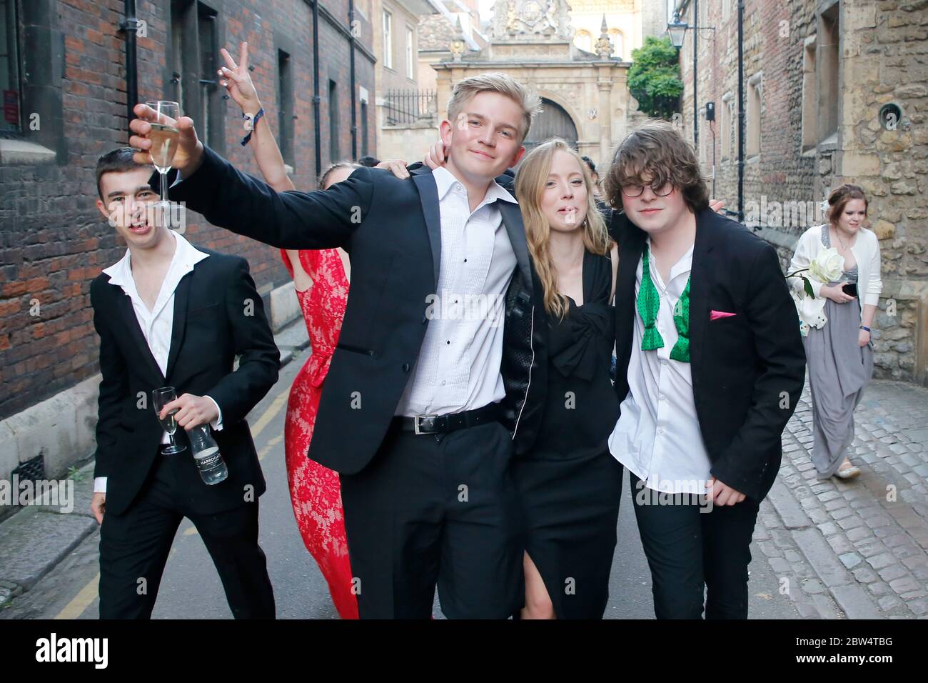 Drunk students hi-res stock photography and images - Alamy