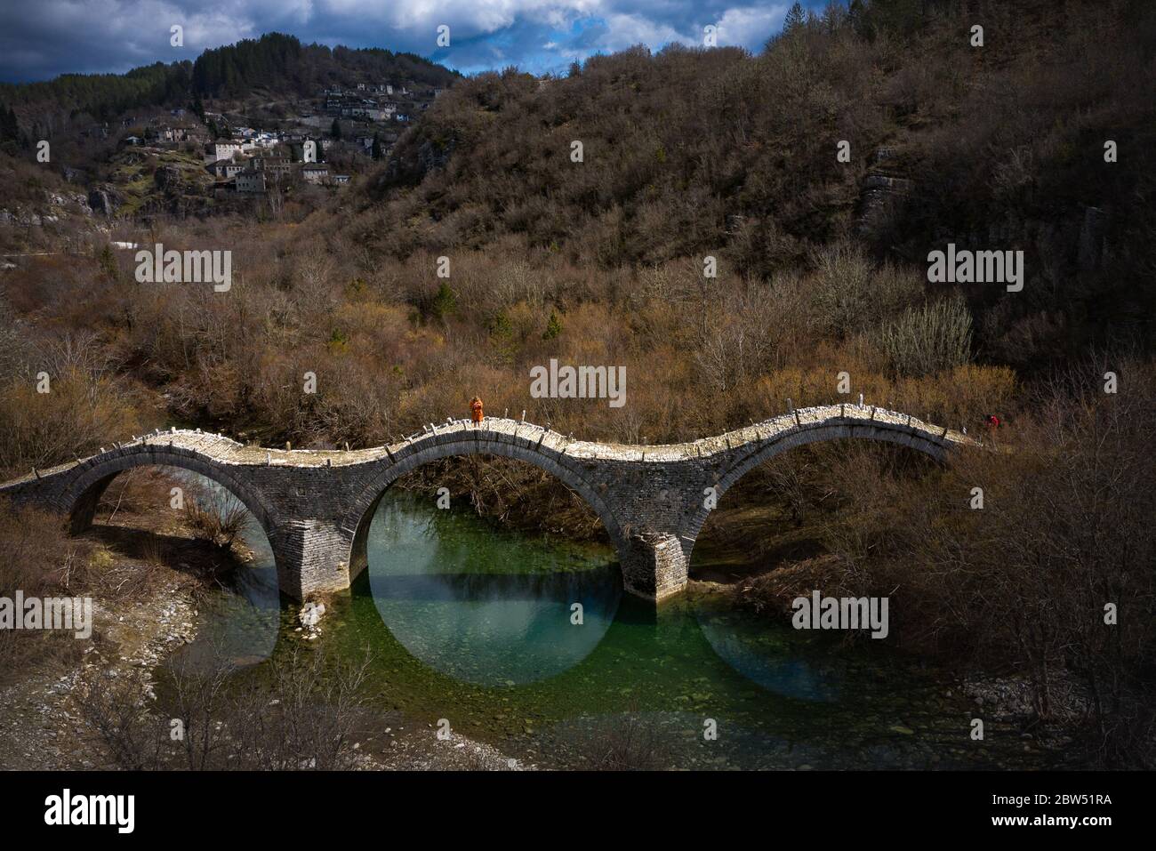 Three arch bridge hi-res stock photography and images - Alamy