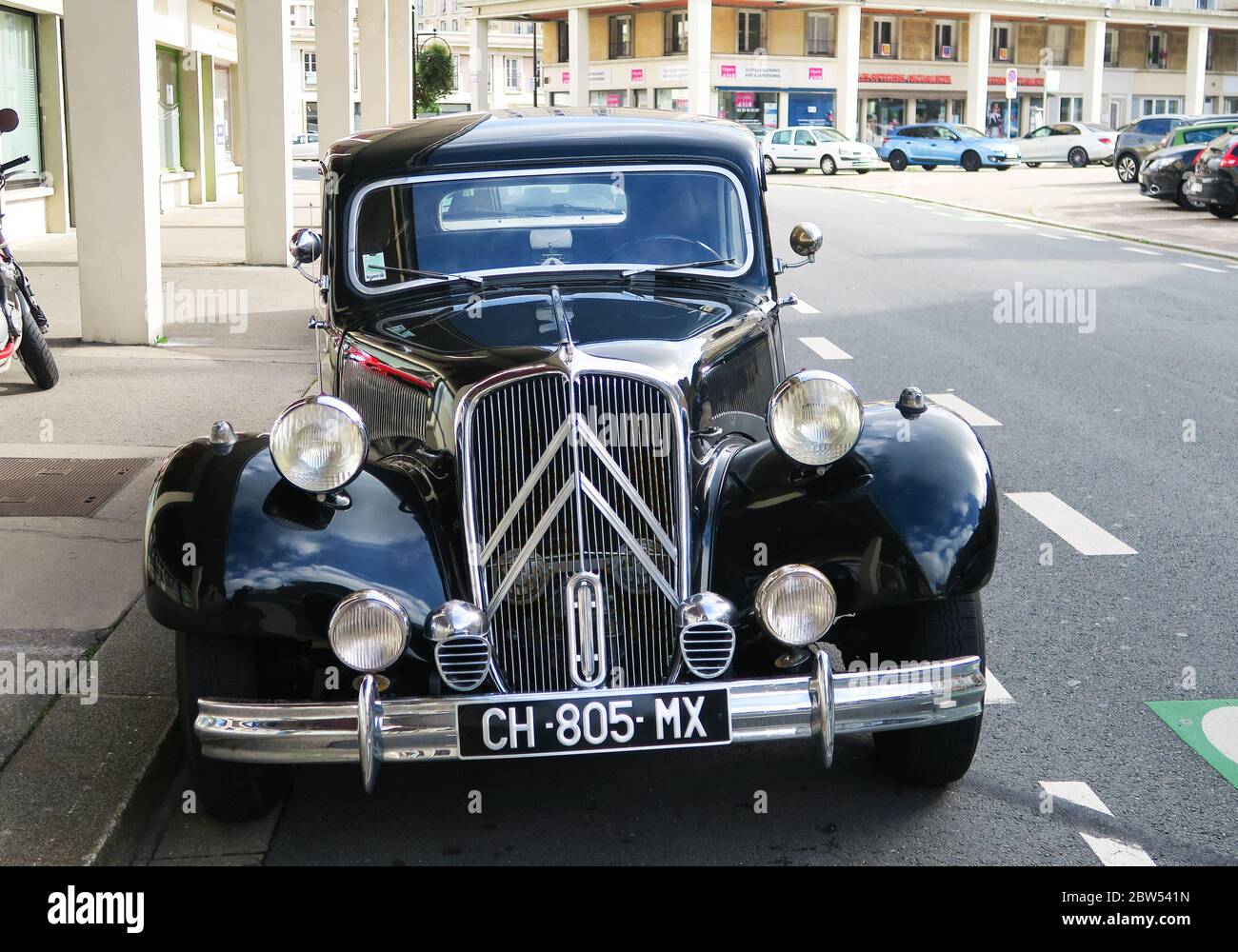 Classic black citroen traction avant hi-res stock photography and ...