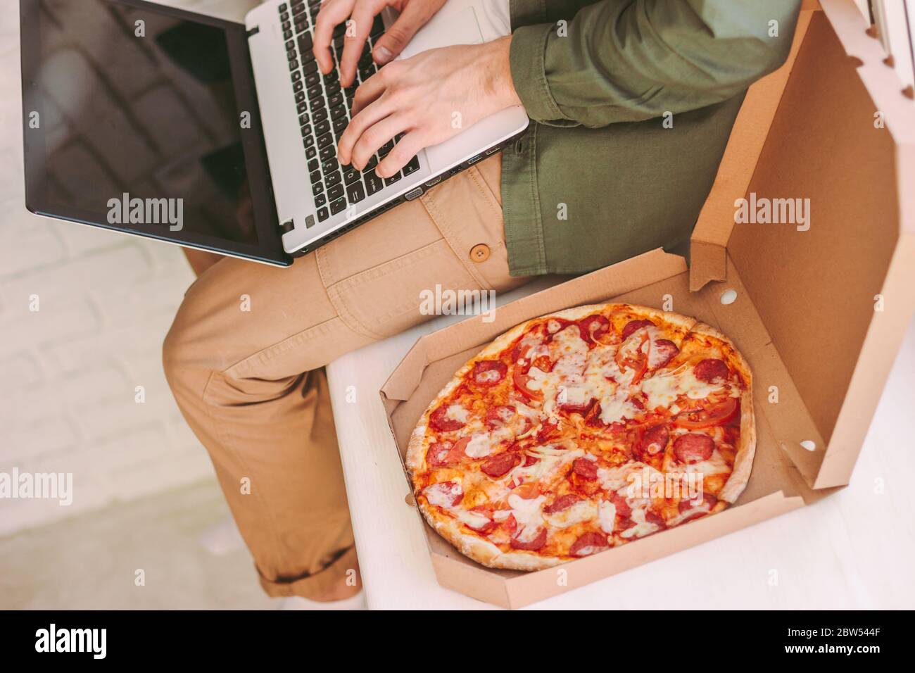 Computer eat fast food hi-res stock photography and images - Alamy