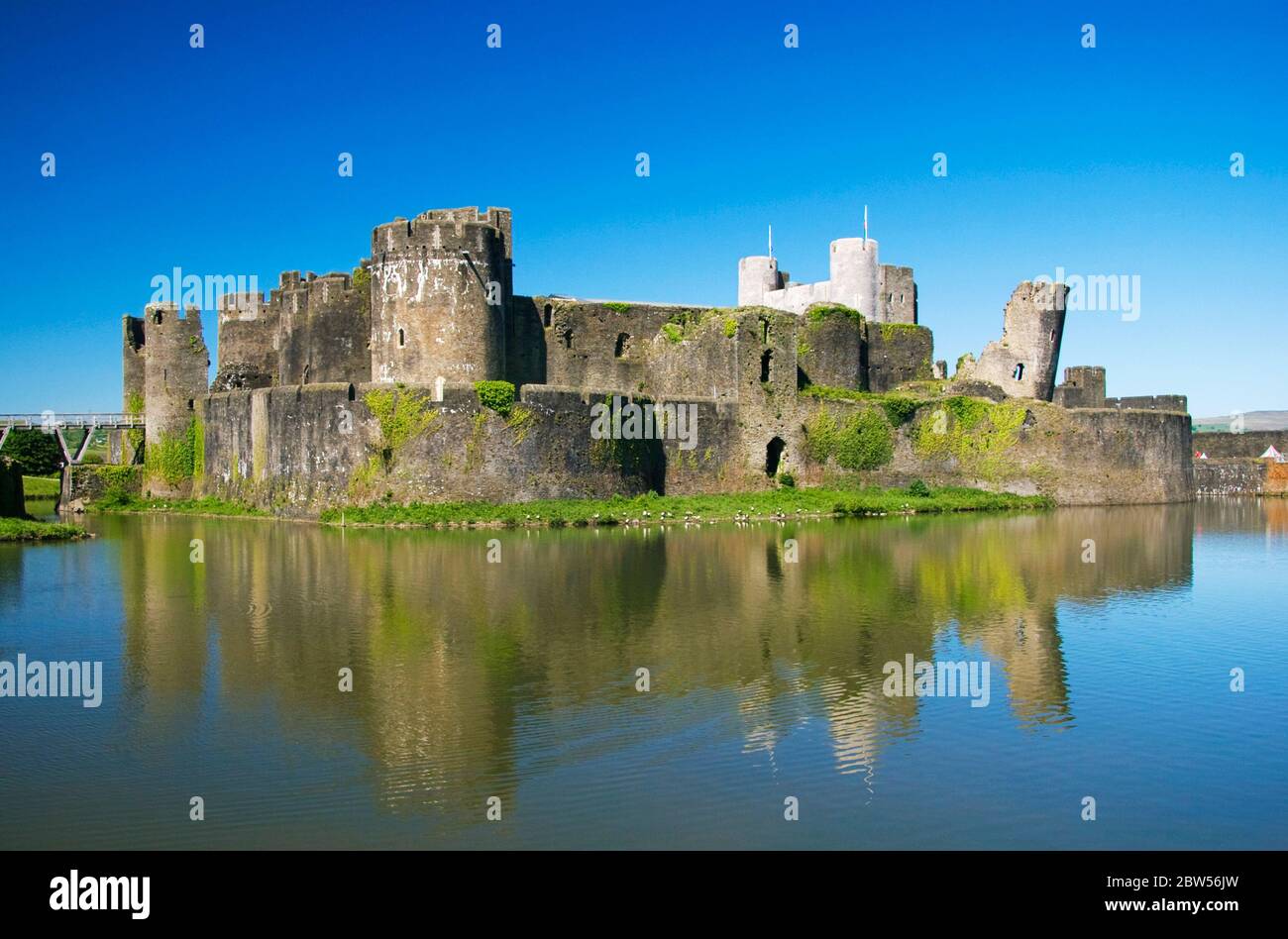 Caerphilly Castle, Caerphilly, South Wales, UK Stock Photo - Alamy