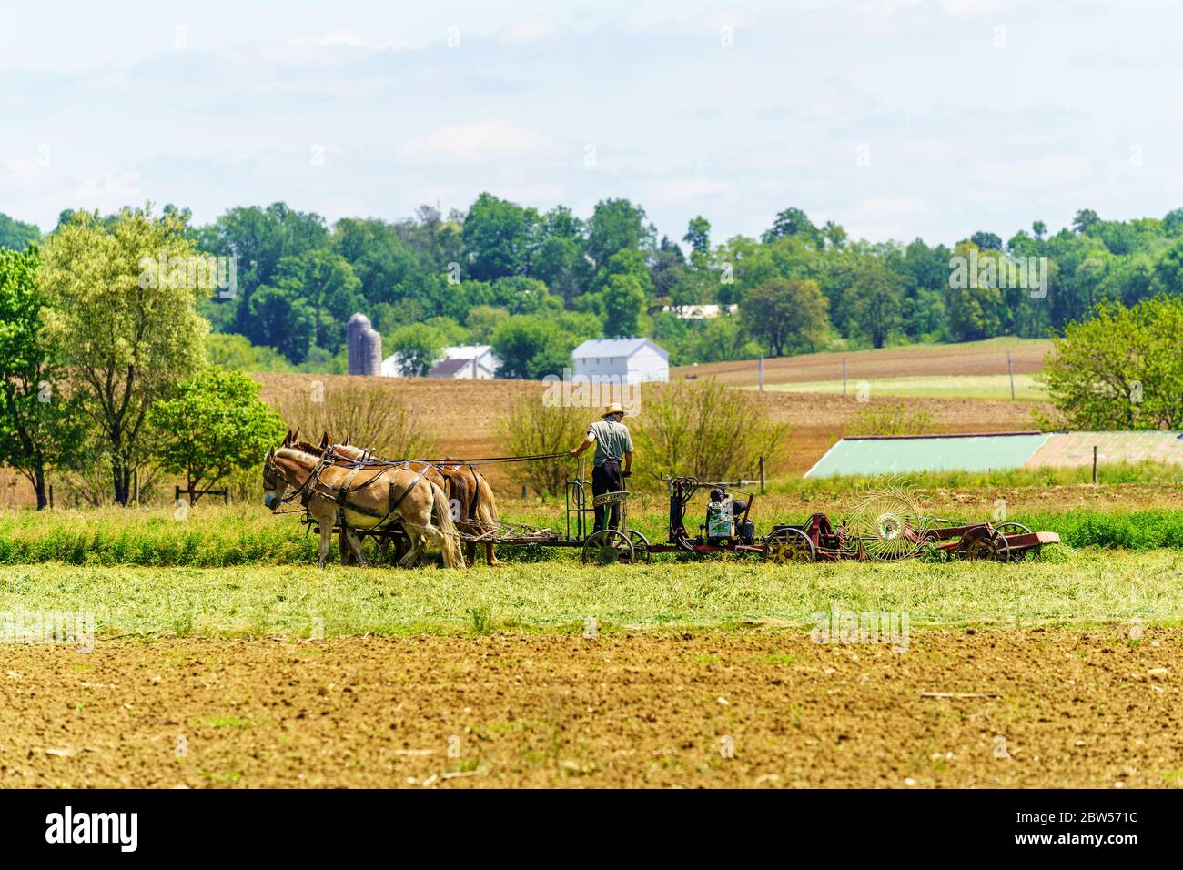Pennsylvania field bright hi-res stock photography and images - Alamy