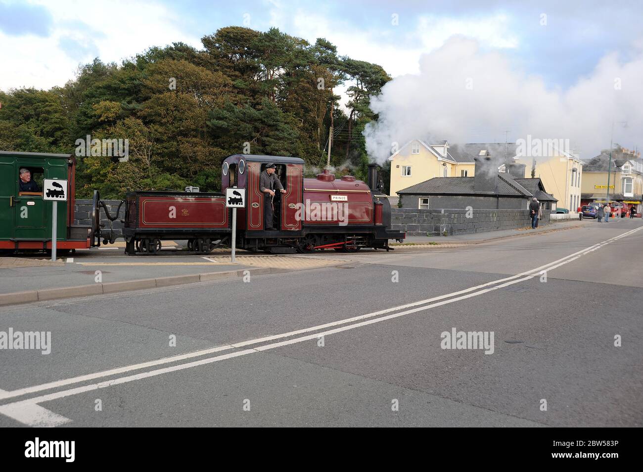 Prince of wales train bridge hi-res stock photography and images - Alamy
