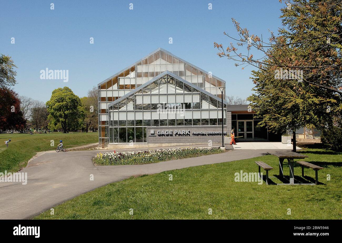 A big new greenhouse in a park in Hamilton Stock Photo - Alamy