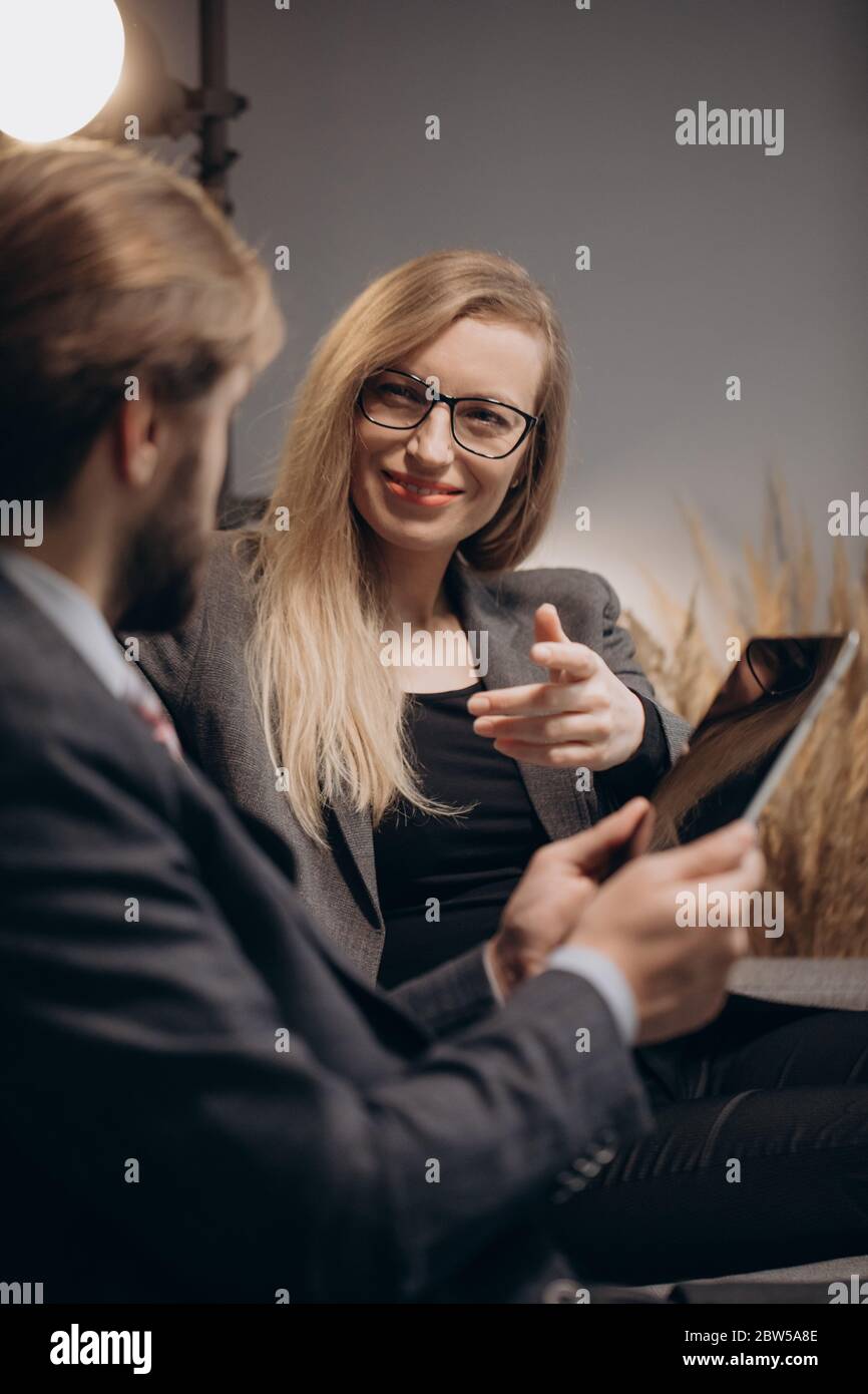 Team business partners having discussion hi-res stock photography and ...